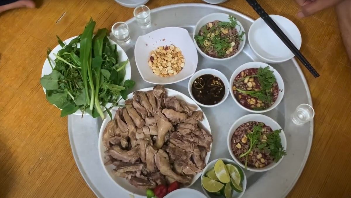 Cách hãm tiết canh vịt đông như rau câu dễ dàng thành công ngay lần đầu